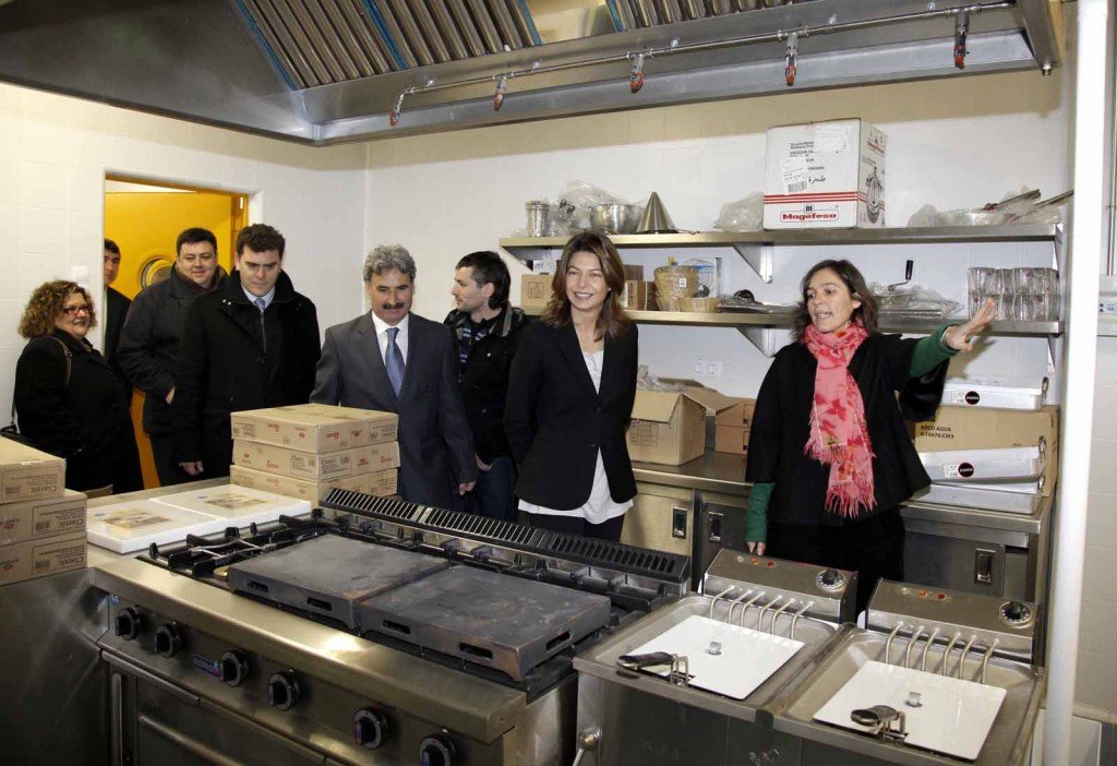 2011-03-23-inauguracion-escuela-infantil-marta-mata-4 – ArroyoCulebro.com